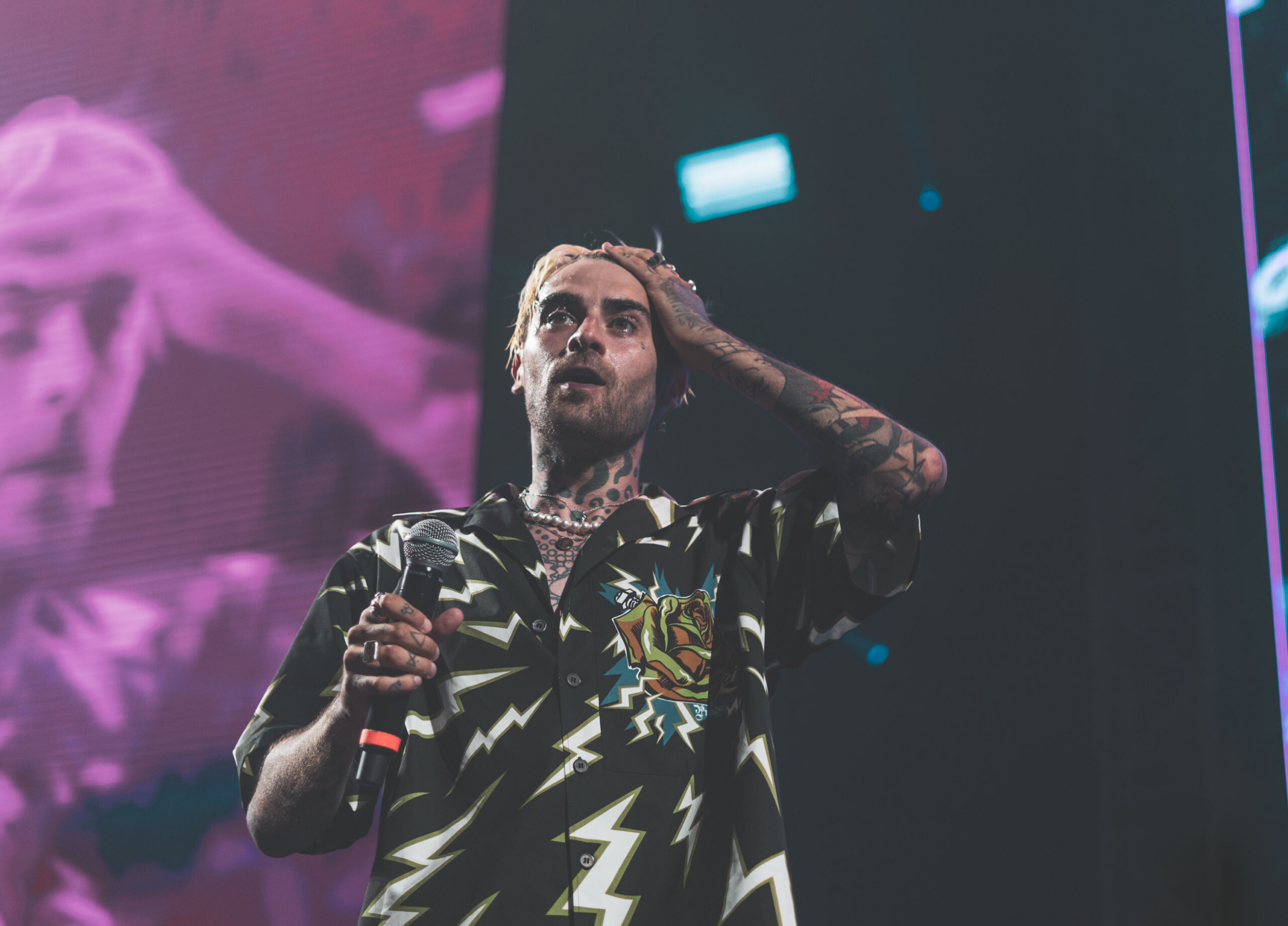 3 lata temu wyszło Romantic Psycho i to naprawdę dobra płyta | sajko ...